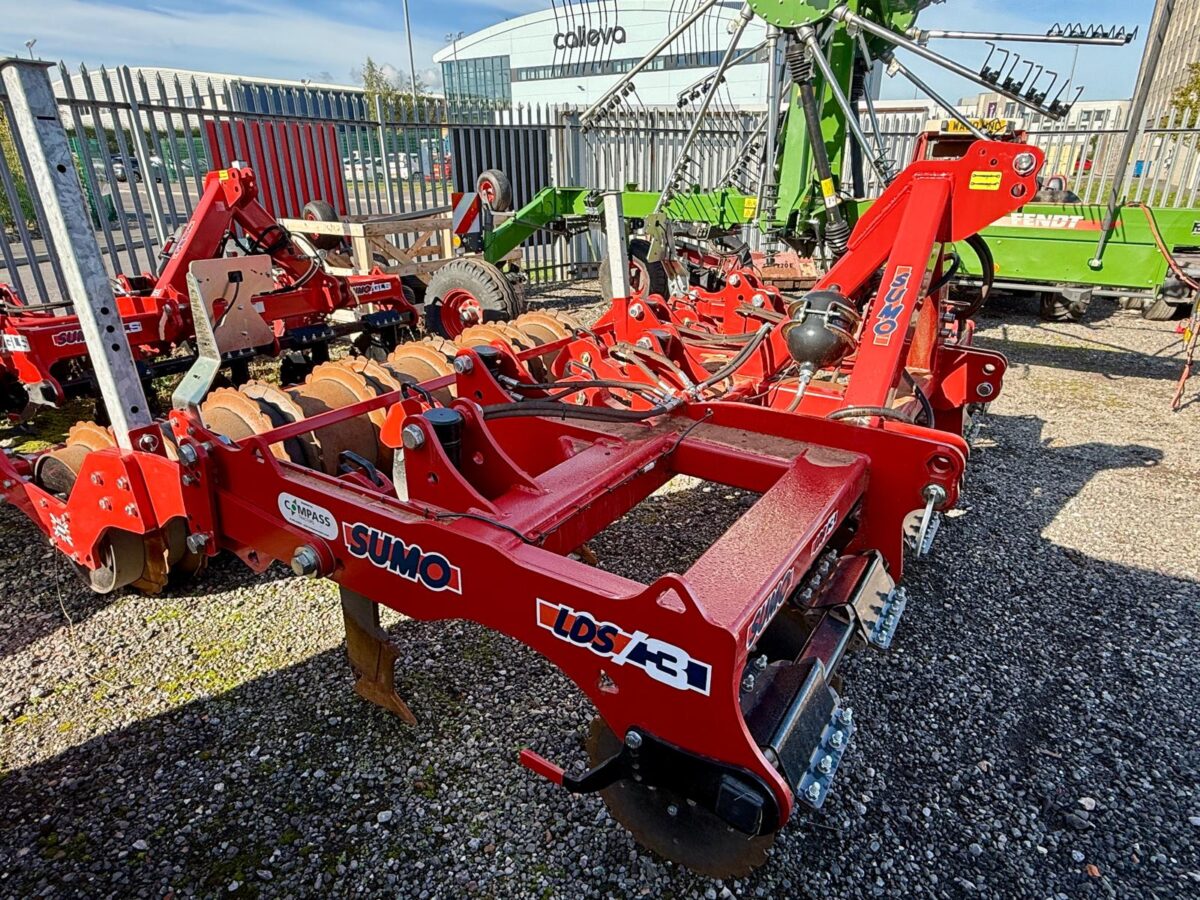 Used Machinery - Compass Tractors